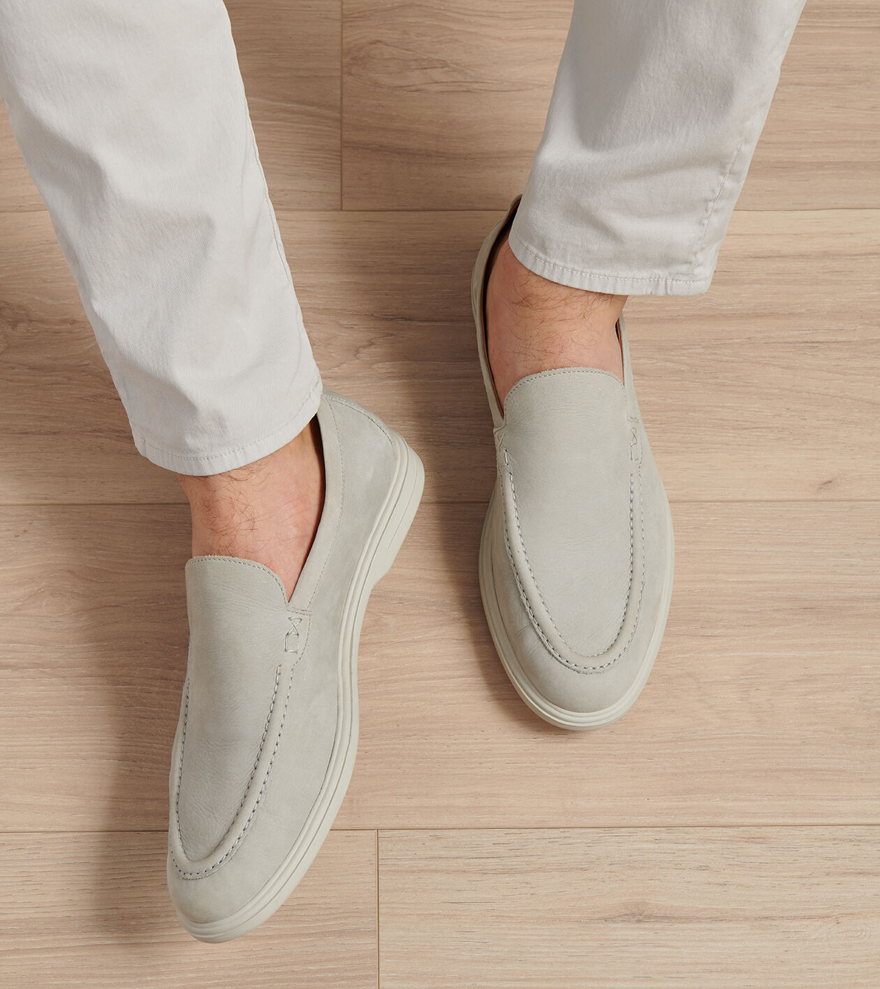 Excursionist Nubuck Venetian Loafer | Men's Shoes | Peter Millar