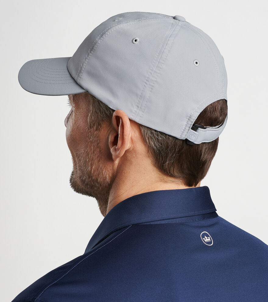 Crown Seal Performance Hat | Men's Hats, Gloves & Scarves | Peter Millar